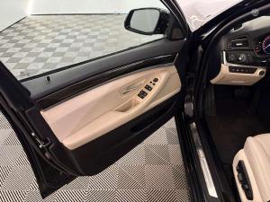Black BMW 535 2013 in Marijampole, with an engine capacity of 2.99 L and mileage of 242 thousand km for 12650 €, photo 26 on AUTOMOTO.COM.LV