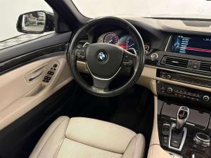 Black BMW 535 2013 in Marijampole, with an engine capacity of 2.99 L and mileage of 242 thousand km for 12650 €, photo 33 on AUTOMOTO.COM.LV