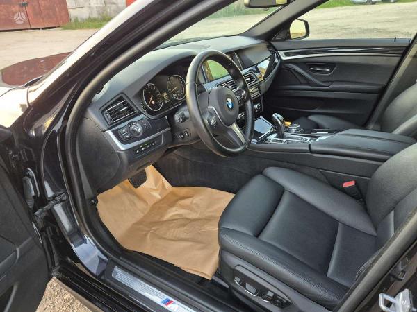 Black BMW 535 2013 in Utena, with an engine capacity of 2.99 L and mileage of 233 thousand km for 9990 €, photo 9 on AUTOMOTO.COM.LV