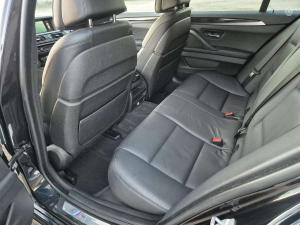 Black BMW 535 2013 in Utena, with an engine capacity of 2.99 L and mileage of 233 thousand km for 9990 €, photo 20 on AUTOMOTO.COM.LV