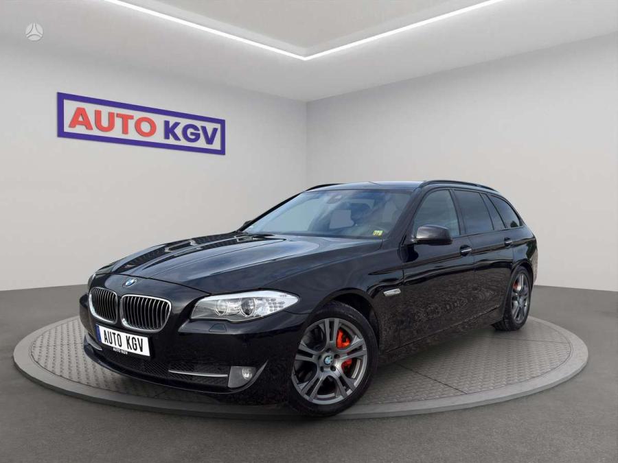 Melns BMW 535 2013 Kauņa, ar dzinēja tilpumu 3.00 L un nobraukumu 320 tūkst. km par 10299 €, foto 1 vietnē AUTOMOTO.COM.LV