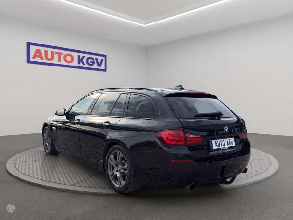 Black BMW 535 2013 in Kaunas, with an engine capacity of 3.00 L and mileage of 320 thousand km for 10299 €, photo 3 on AUTOMOTO.COM.LV