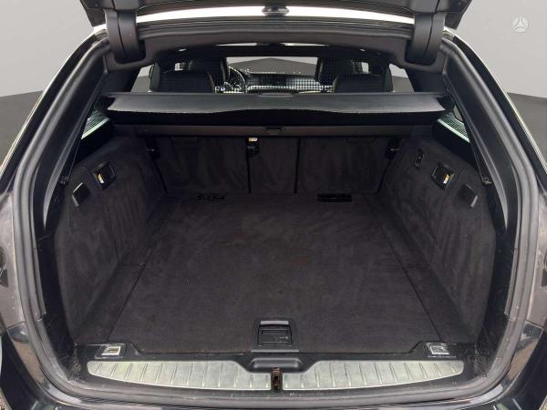 Black BMW 535 2013 in Kaunas, with an engine capacity of 3.00 L and mileage of 320 thousand km for 10299 €, photo 10 on AUTOMOTO.COM.LV