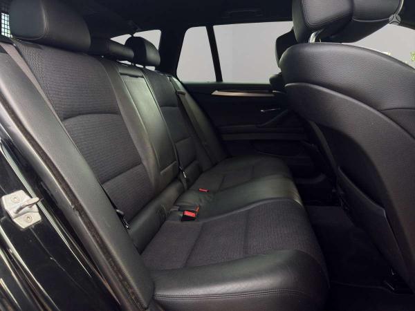 Black BMW 535 2013 in Kaunas, with an engine capacity of 3.00 L and mileage of 320 thousand km for 10299 €, photo 9 on AUTOMOTO.COM.LV