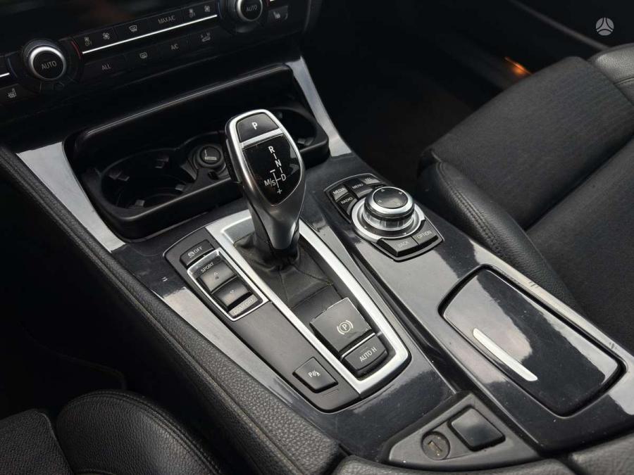 Black BMW 535 2013 in Kaunas, with an engine capacity of 3.00 L and mileage of 320 thousand km for 10299 €, photo 15 on AUTOMOTO.COM.LV