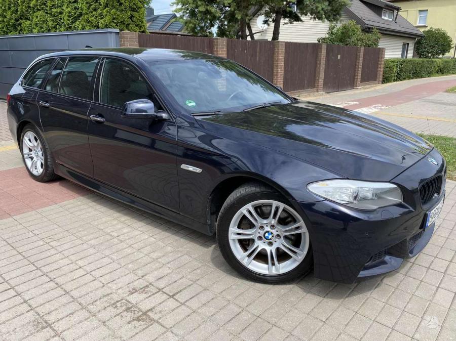 Melns BMW 535 2013 Marijampole, ar dzinēja tilpumu 2.99 L un nobraukumu 299 tūkst. km par 7750 €, foto 10 vietnē AUTOMOTO.COM.LV