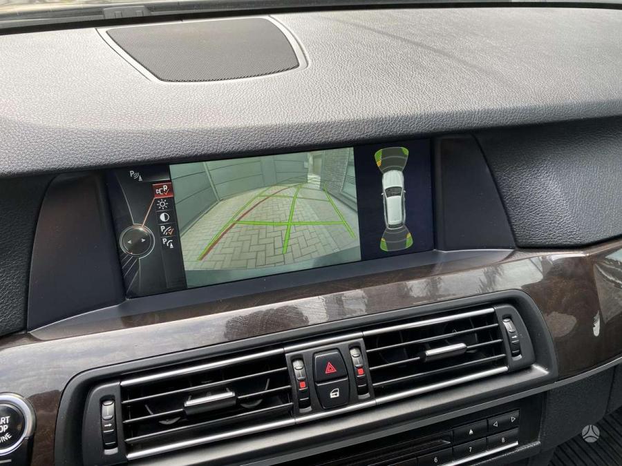 Melns BMW 535 2013 Marijampole, ar dzinēja tilpumu 2.99 L un nobraukumu 299 tūkst. km par 7750 €, foto 26 vietnē AUTOMOTO.COM.LV