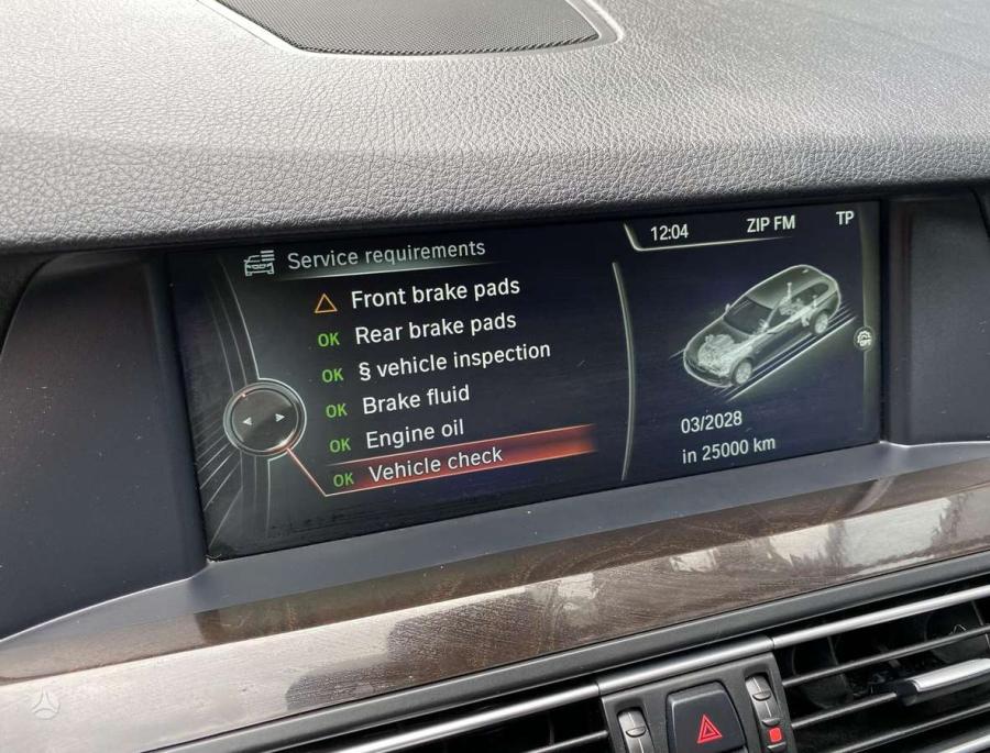 Melns BMW 535 2013 Marijampole, ar dzinēja tilpumu 2.99 L un nobraukumu 299 tūkst. km par 7750 €, foto 28 vietnē AUTOMOTO.COM.LV