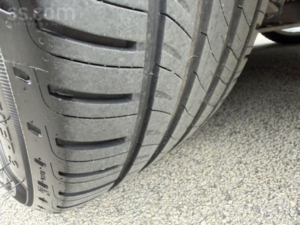 Melns BMW 535 2013 Rīga, ar dzinēja tilpumu 3.00 L un nobraukumu 210 tūkst. km par 12500 €, foto 10 vietnē AUTOMOTO.COM.LV
