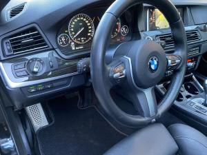 Melns BMW 535 2014 Marijampole, ar dzinēja tilpumu 2.99 L un nobraukumu 217 tūkst. km par 12450 €, foto 22 vietnē AUTOMOTO.COM.LV