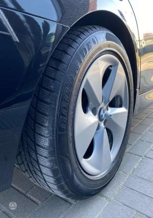 Melns BMW 535 2014 Marijampole, ar dzinēja tilpumu 2.99 L un nobraukumu 217 tūkst. km par 12450 €, foto 38 vietnē AUTOMOTO.COM.LV
