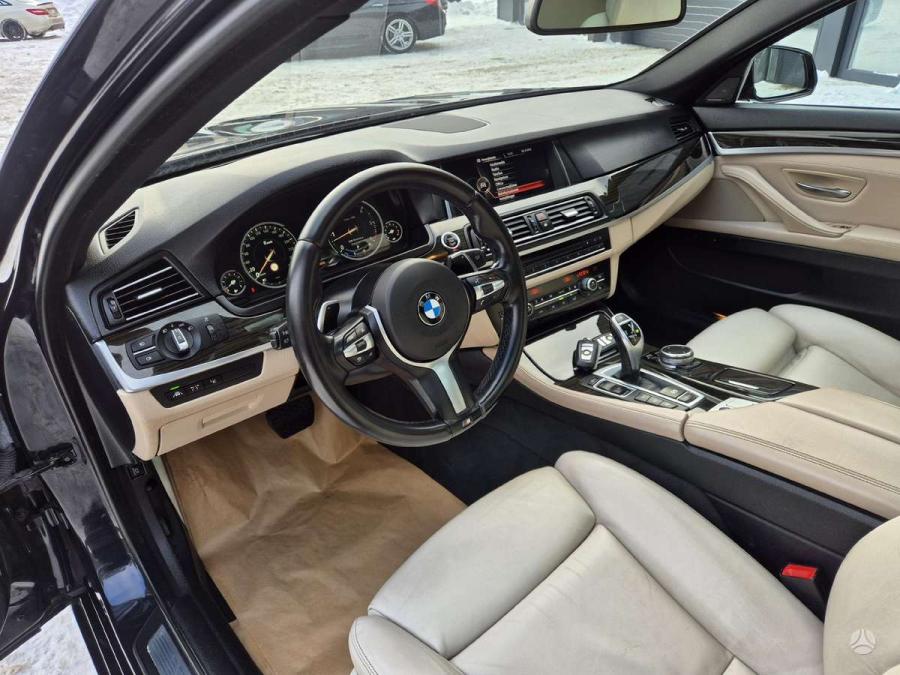 Black BMW 535 2014 in Utena, with an engine capacity of 2.99 L and mileage of 305 thousand km for 12990 €, photo 12 on AUTOMOTO.COM.LV