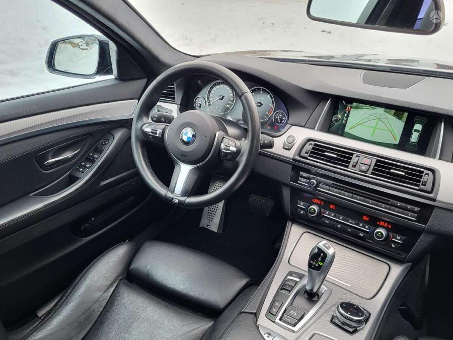 Black BMW 535 2014 in Vilnius, with an engine capacity of 2.99 L and mileage of 281 thousand km for 11750 €, photo 13 on AUTOMOTO.COM.LV