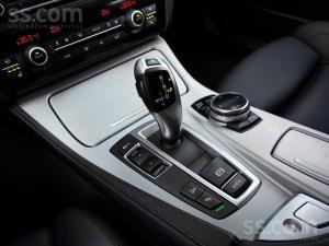 Black BMW 535 2014 in Riga, with an engine capacity of 3.00 L and mileage of 288 thousand km for 11900 €, photo 23 on AUTOMOTO.COM.LV