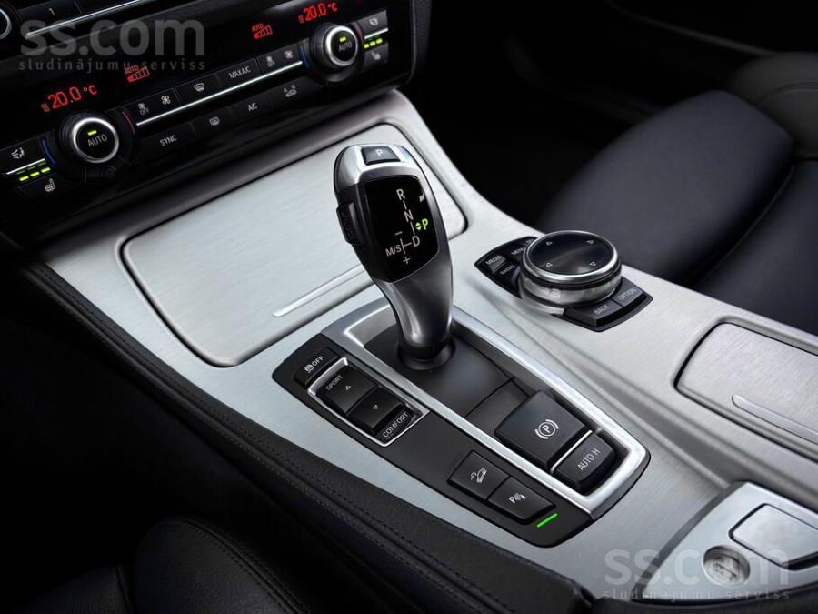 Black BMW 535 2014 in Riga, with an engine capacity of 3.00 L and mileage of 288 thousand km for 11900 €, photo 23 on AUTOMOTO.COM.LV