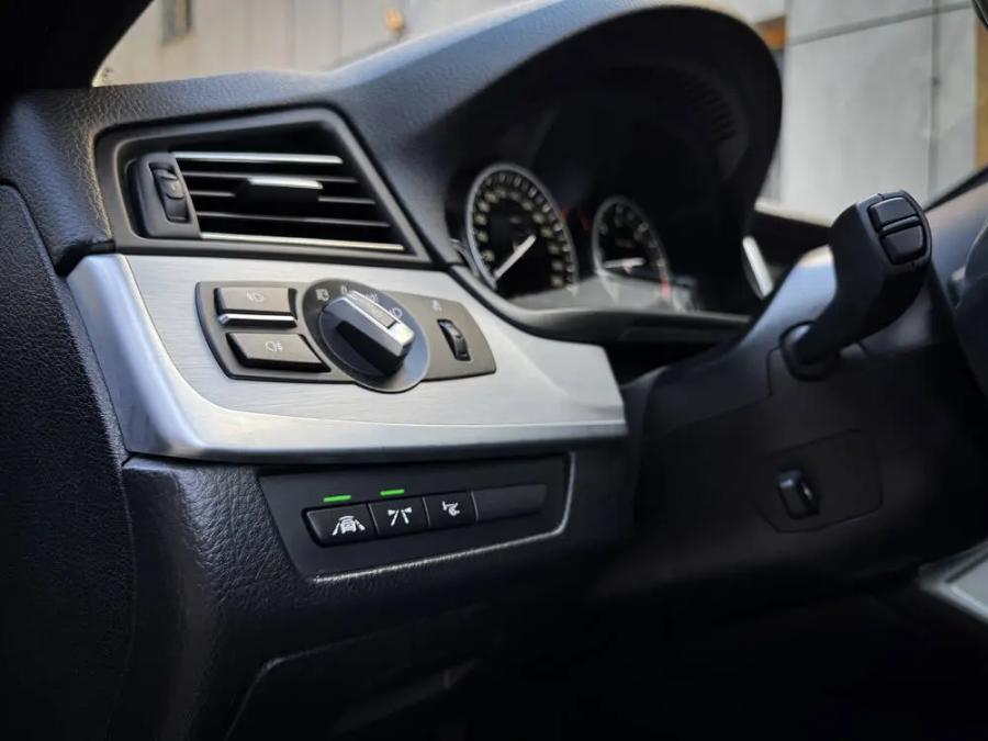 Melns BMW 535 2014 Rīga, ar dzinēja tilpumu 3.00 L un nobraukumu 272 tūkst. km par 12900 €, foto 15 vietnē AUTOMOTO.COM.LV