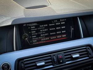 Melns BMW 535 2014 Rīga, ar dzinēja tilpumu 3.00 L un nobraukumu 272 tūkst. km par 12900 €, foto 30 vietnē AUTOMOTO.COM.LV