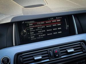 Melns BMW 535 2014 Rīga, ar dzinēja tilpumu 3.00 L un nobraukumu 272 tūkst. km par 12900 €, foto 31 vietnē AUTOMOTO.COM.LV