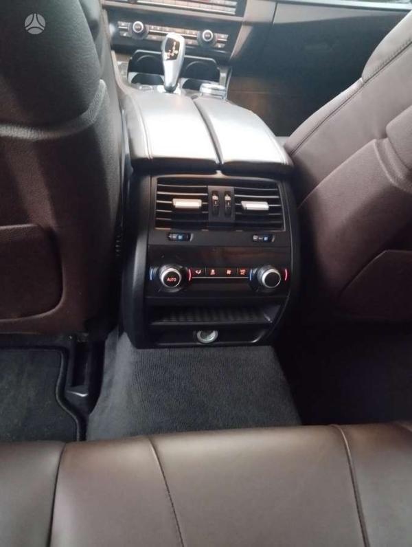 Melns BMW 535 2014 Marijampole, ar dzinēja tilpumu 2.99 L un nobraukumu 227 tūkst. km par 8800 €, foto 9 vietnē AUTOMOTO.COM.LV