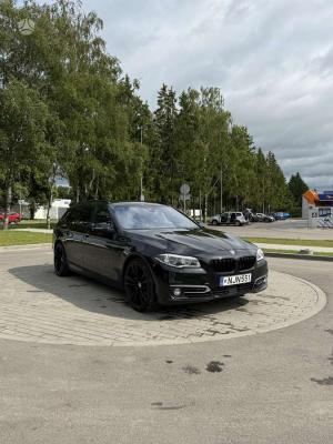Черный БМВ 535 2014 в Вильнюс, объемом двигателя 2.99 л и пробегом 221 тыс. км за 12990 €, фото 10 на AUTOMOTO.COM.LV