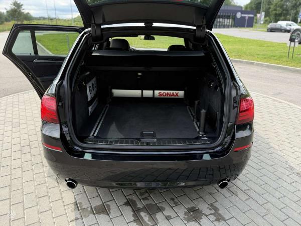 Black BMW 535 2014 in Vilnius, with an engine capacity of 2.99 L and mileage of 221 thousand km for 12990 €, photo 10 on AUTOMOTO.COM.LV