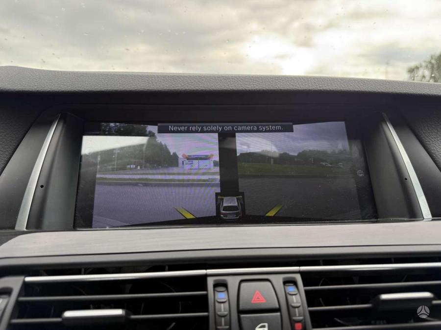 Черный БМВ 535 2014 в Вильнюс, объемом двигателя 2.99 л и пробегом 221 тыс. км за 12990 €, фото 28 на AUTOMOTO.COM.LV