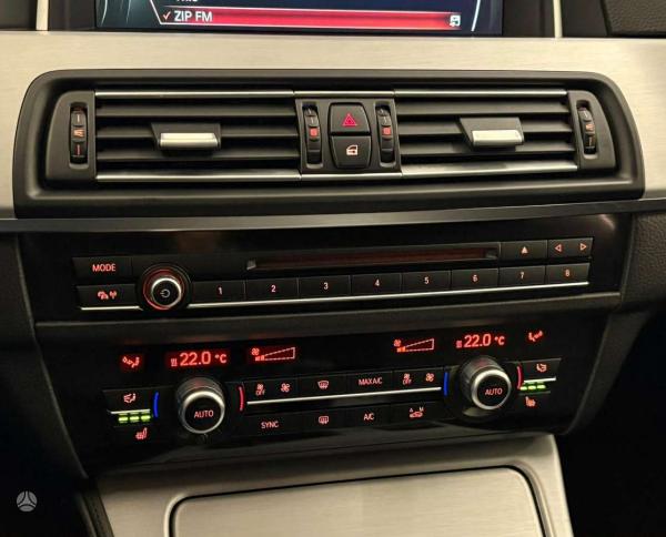 Melns BMW 535 2014 Marijampole, ar dzinēja tilpumu 2.99 L un nobraukumu 289 tūkst. km par 10999 €, foto 9 vietnē AUTOMOTO.COM.LV