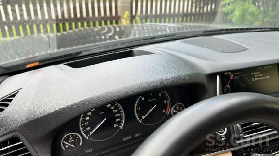 Melns BMW 535 2014 Rīga, ar dzinēja tilpumu 3.00 L un nobraukumu 284 tūkst. km par 15000 €, foto 12 vietnē AUTOMOTO.COM.LV