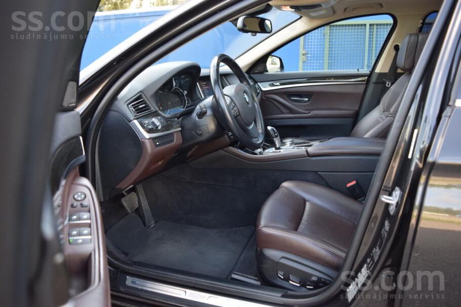 Black BMW 535 2014 in Riga, with an engine capacity of 3.00 L and mileage of 218 thousand km for 13900 €, photo 4 on AUTOMOTO.COM.LV