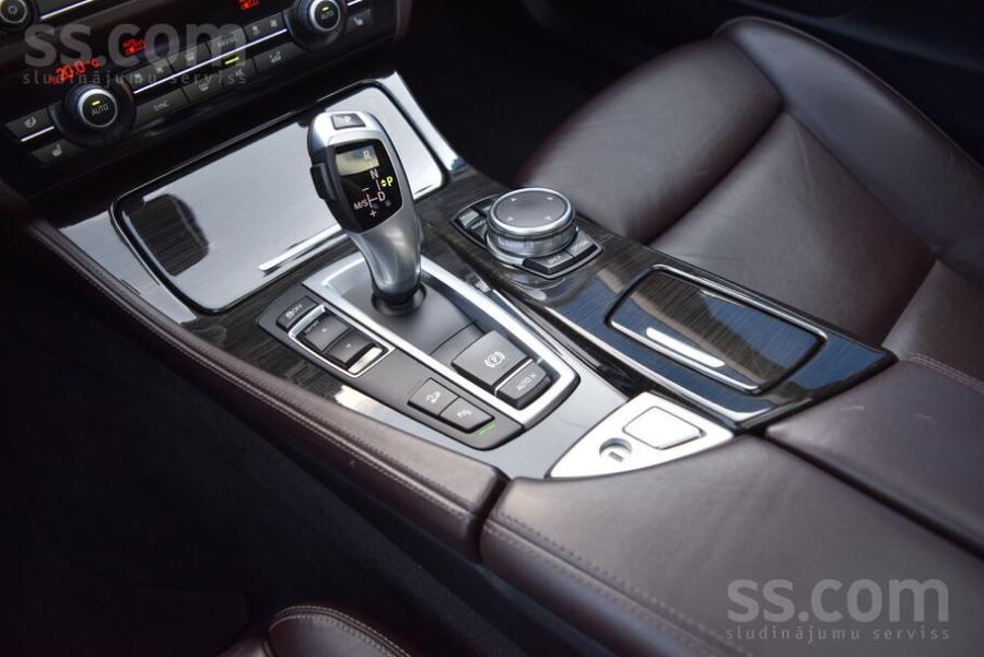 Black BMW 535 2014 in Riga, with an engine capacity of 3.00 L and mileage of 218 thousand km for 13900 €, photo 6 on AUTOMOTO.COM.LV
