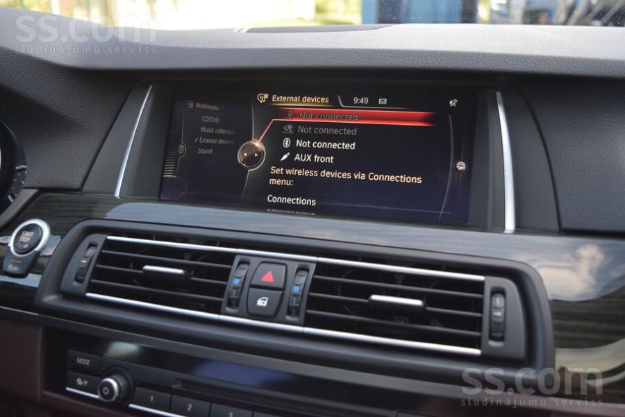 Black BMW 535 2014 in Riga, with an engine capacity of 3.00 L and mileage of 218 thousand km for 13900 €, photo 7 on AUTOMOTO.COM.LV
