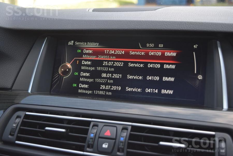 Black BMW 535 2014 in Riga, with an engine capacity of 3.00 L and mileage of 218 thousand km for 13900 €, photo 10 on AUTOMOTO.COM.LV