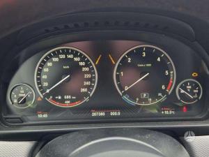 Black BMW 535 2014 in Mazeikiai, with an engine capacity of 2.99 L and mileage of 207 thousand km for 12500 €, photo 7 on AUTOMOTO.COM.LV