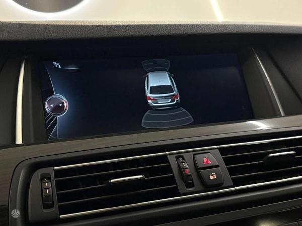 Black BMW 535 2014 in Marijampole, with an engine capacity of 2.99 L and mileage of 268 thousand km for 12999 €, photo 4 on AUTOMOTO.COM.LV