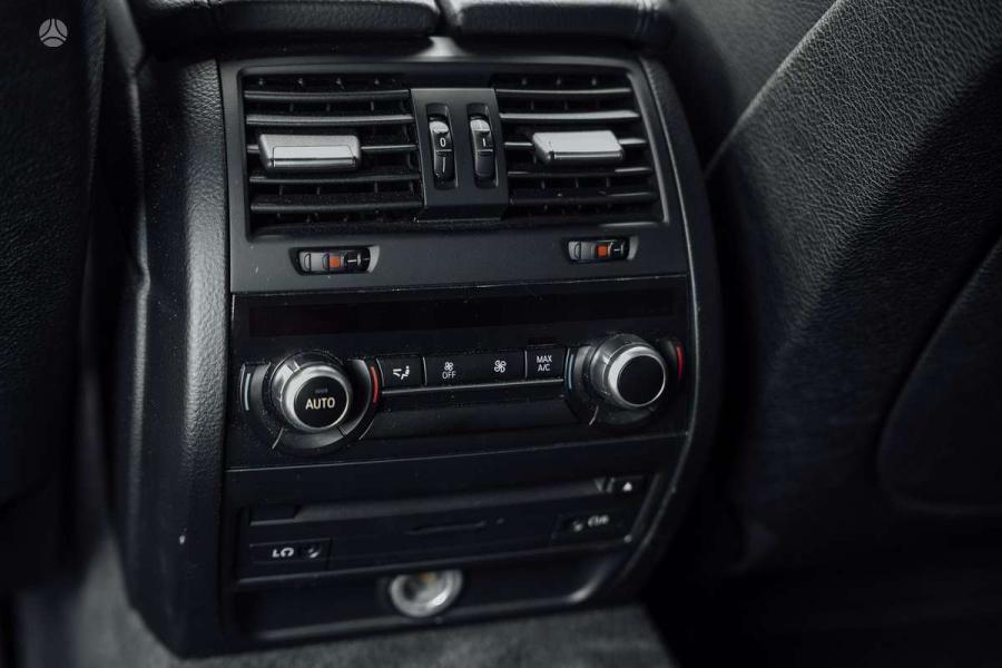 Melns BMW 535 2014 Kauņa, ar dzinēja tilpumu 2.99 L un nobraukumu 265 tūkst. km par 6500 €, foto 18 vietnē AUTOMOTO.COM.LV