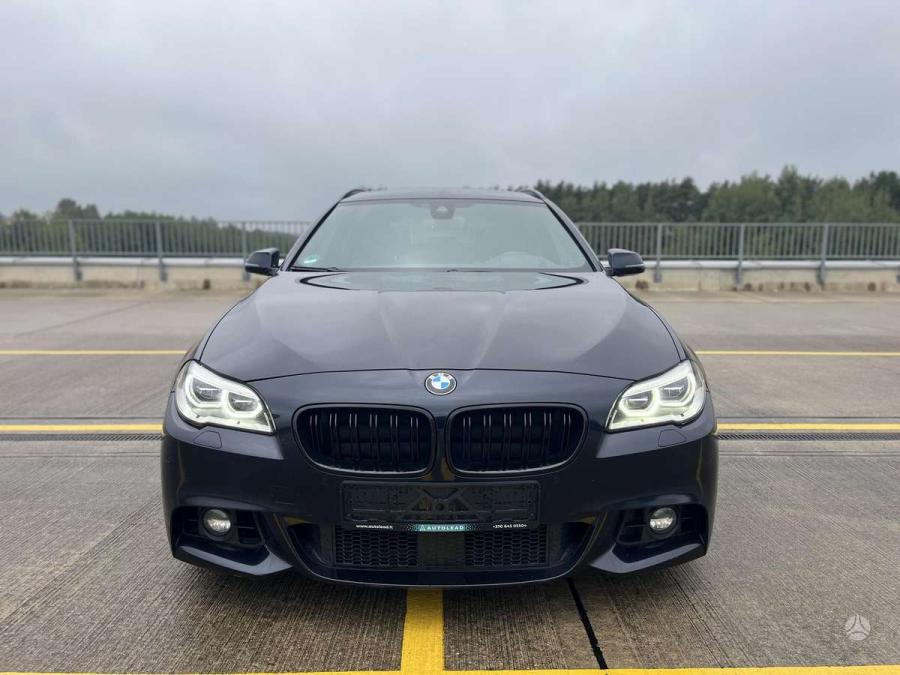 Black BMW 535 2014 in Vilnius, with an engine capacity of 2.99 L and mileage of 258 thousand km for 11999 €, photo 3 on AUTOMOTO.COM.LV