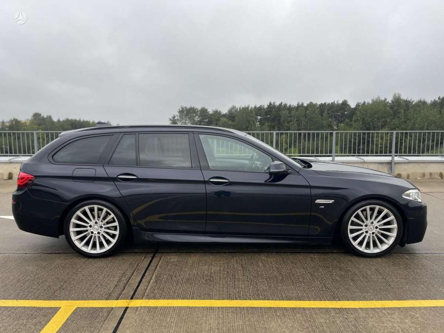 Black BMW 535 2014 in Vilnius, with an engine capacity of 2.99 L and mileage of 258 thousand km for 11999 €, photo 9 on AUTOMOTO.COM.LV