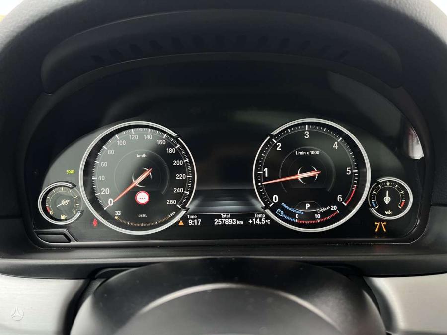 Black BMW 535 2014 in Vilnius, with an engine capacity of 2.99 L and mileage of 258 thousand km for 11999 €, photo 20 on AUTOMOTO.COM.LV