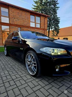 Melns BMW 535 2014 Marijampole, ar dzinēja tilpumu 3.00 L un nobraukumu 180 tūkst. km par 12900 €, foto 11 vietnē AUTOMOTO.COM.LV