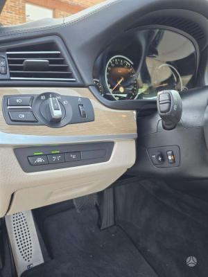 Melns BMW 535 2014 Marijampole, ar dzinēja tilpumu 3.00 L un nobraukumu 180 tūkst. km par 12900 €, foto 17 vietnē AUTOMOTO.COM.LV