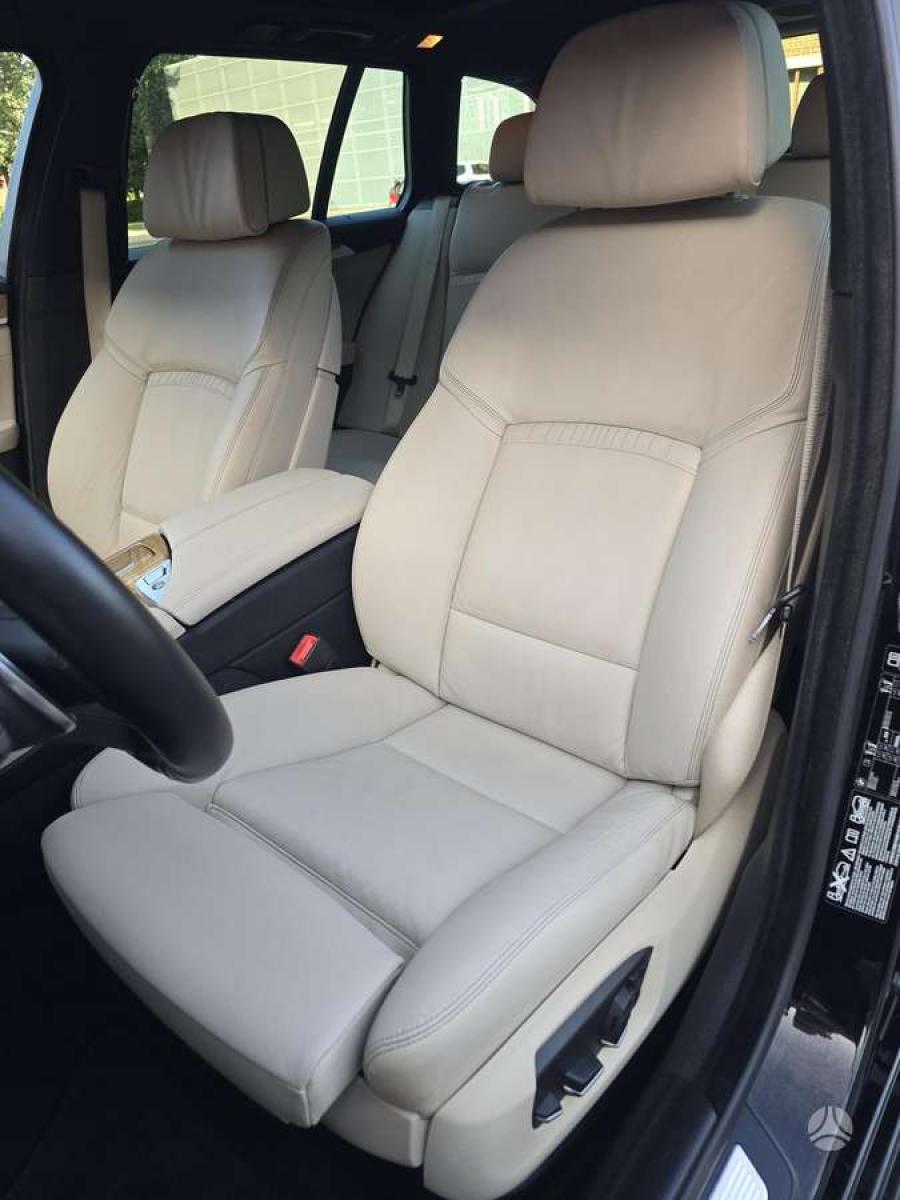 Melns BMW 535 2014 Marijampole, ar dzinēja tilpumu 3.00 L un nobraukumu 180 tūkst. km par 12900 €, foto 18 vietnē AUTOMOTO.COM.LV