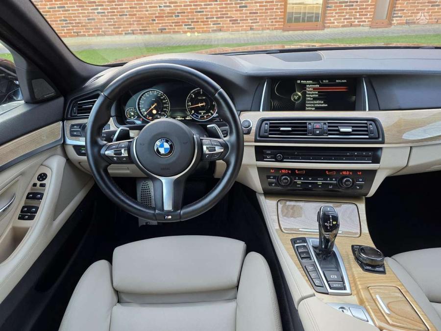 Melns BMW 535 2014 Marijampole, ar dzinēja tilpumu 3.00 L un nobraukumu 180 tūkst. km par 12900 €, foto 19 vietnē AUTOMOTO.COM.LV