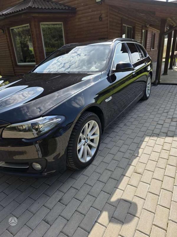 BMW 535 2014 in Radviliskis on AUTOMOTO.COM.LV Black BMW 535 2014 in Radviliskis, with an engine capacity of 2.99 L and mileage of 365 thousand km for 8500 €, photo 4 on AUTOMOTO.COM.LV