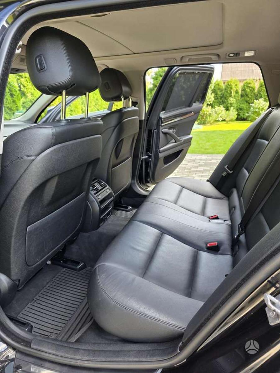 Melns BMW 535 2014 Radviliškis, ar dzinēja tilpumu 2.99 L un nobraukumu 365 tūkst. km par 8500 €, foto 15 vietnē AUTOMOTO.COM.LV