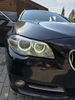 Melns BMW 535 2014 Radviliškis, ar dzinēja tilpumu 2.99 L un nobraukumu 365 tūkst. km par 8500 €, foto 32 vietnē AUTOMOTO.COM.LV