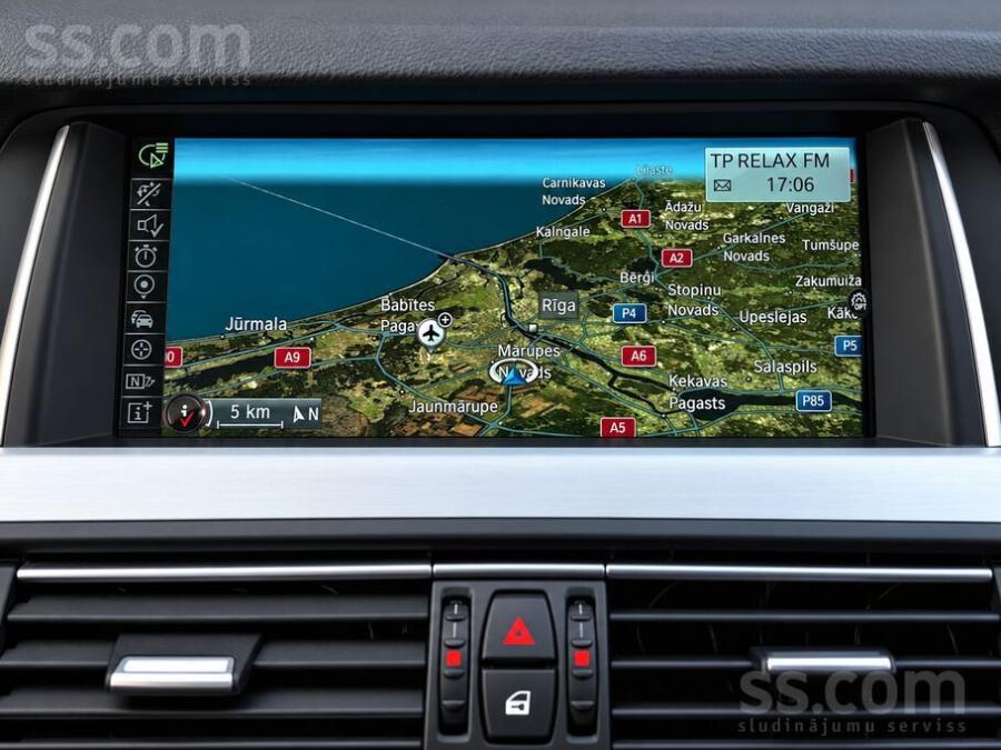 Melns BMW 535 2014 Rīga, ar dzinēja tilpumu 3.00 L un nobraukumu 288 tūkst. km par 12400 €, foto 15 vietnē AUTOMOTO.COM.LV