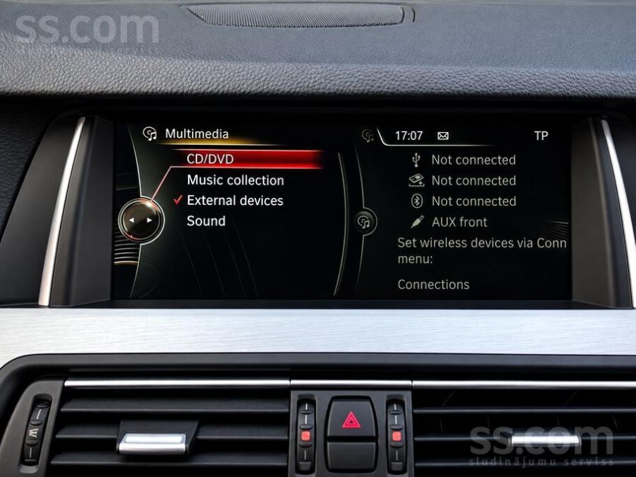 Melns BMW 535 2014 Rīga, ar dzinēja tilpumu 3.00 L un nobraukumu 288 tūkst. km par 12400 €, foto 18 vietnē AUTOMOTO.COM.LV