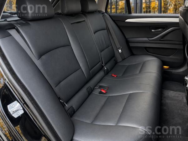 БМВ 535 2014 в Рига на AUTOMOTO.COM.LV Черный БМВ 535 2014 в Рига, объемом двигателя 3.00 л и пробегом 288 тыс. км за 12400 €, фото 9 на AUTOMOTO.COM.LV