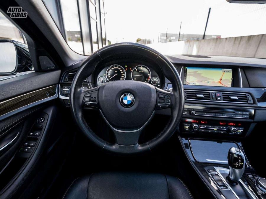 Black BMW 535 2015 in Marijampole, with an engine capacity of 3.00 L and mileage of 337 thousand km for 10650 €, photo 15 on AUTOMOTO.COM.LV
