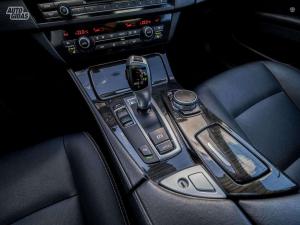 Black BMW 535 2015 in Marijampole, with an engine capacity of 3.00 L and mileage of 337 thousand km for 10650 €, photo 19 on AUTOMOTO.COM.LV